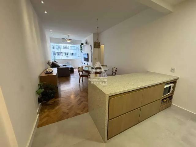 Apartamento para Venda em Rio de Janeiro/RJ Copacabana 3 Quartos