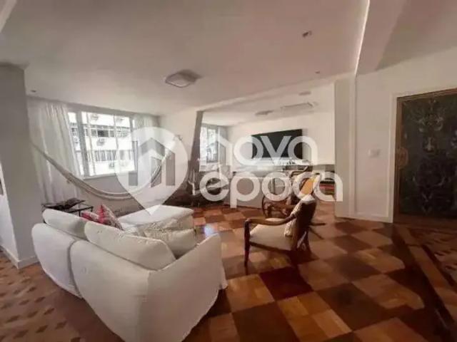 Apartamento para Venda em Rio de Janeiro/RJ Copacabana 3 Quartos