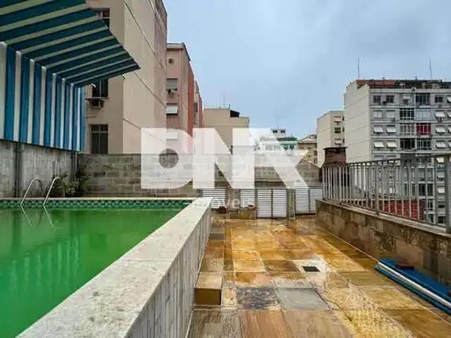 Apartamento para Venda em Rio de Janeiro/RJ Copacabana 3 Quartos