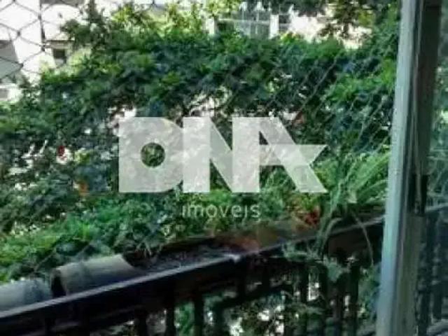 Apartamento para Venda em Rio de Janeiro/RJ Copacabana 3 Quartos
