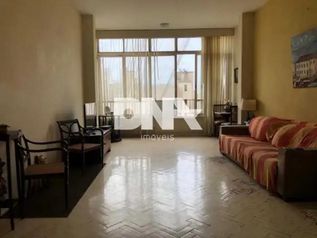 Apartamento para Venda em Rio de Janeiro/RJ Copacabana 3 Quartos