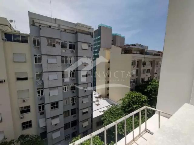 Apartamento para Venda em Rio de Janeiro/RJ Copacabana 3 Quartos