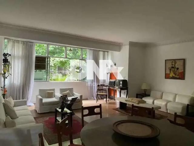 Apartamento para Venda em Rio de Janeiro/RJ Copacabana 3 Quartos