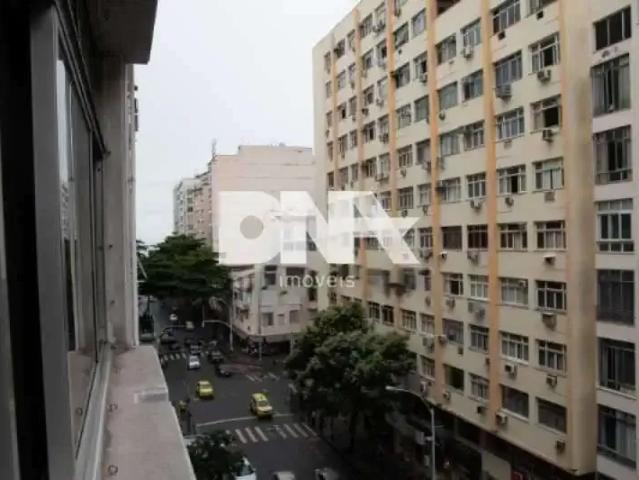 Apartamento para Venda em Rio de Janeiro/RJ Copacabana 3 Quartos