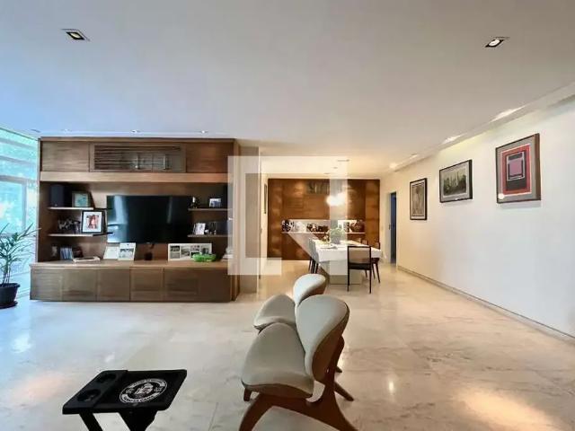 Apartamento para Venda em Rio de Janeiro/RJ Copacabana 3 Quartos