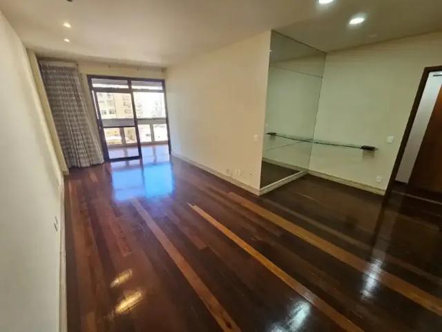 Apartamento para Venda em Rio de Janeiro/RJ Copacabana 3 Quartos