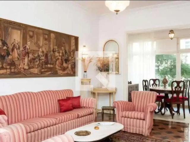 Apartamento para Venda em Rio de Janeiro/RJ Copacabana 3 Quartos