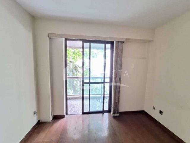 Apartamento para Venda em Rio de Janeiro/RJ Copacabana 3 Quartos