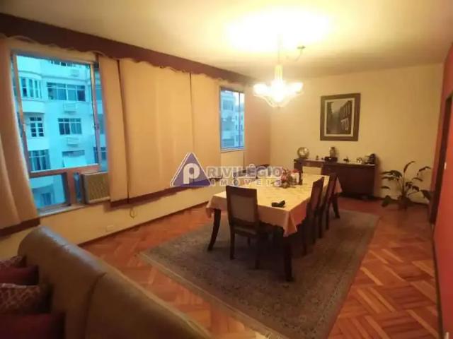 Apartamento para Venda em Rio de Janeiro/RJ Copacabana 3 Quartos