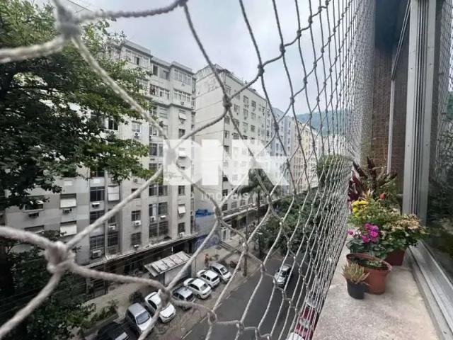 Apartamento para Venda em Rio de Janeiro/RJ Copacabana 3 Quartos