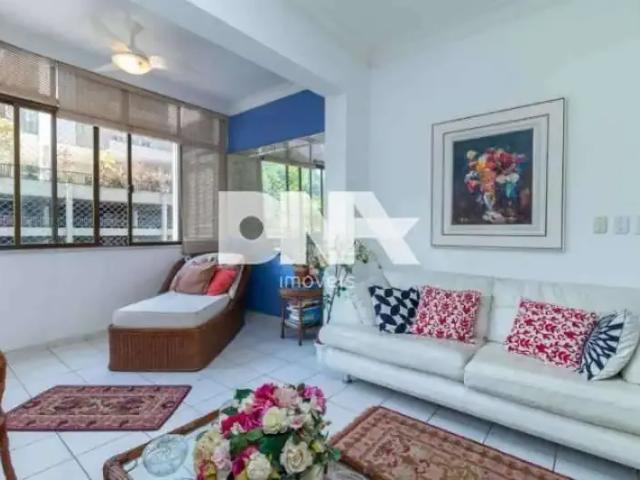 Apartamento para Venda em Rio de Janeiro/RJ Copacabana 3 Quartos
