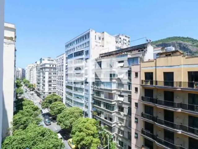 Apartamento para Venda em Rio de Janeiro/RJ Copacabana 3 Quartos