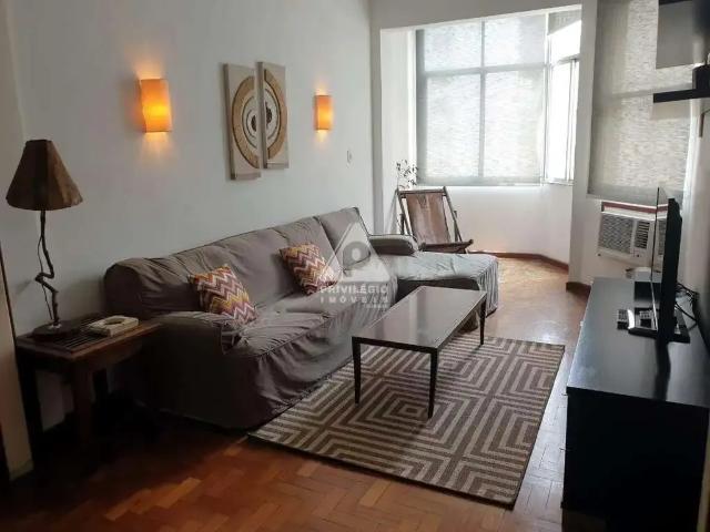 Apartamento para Venda em Rio de Janeiro/RJ Copacabana 3 Quartos