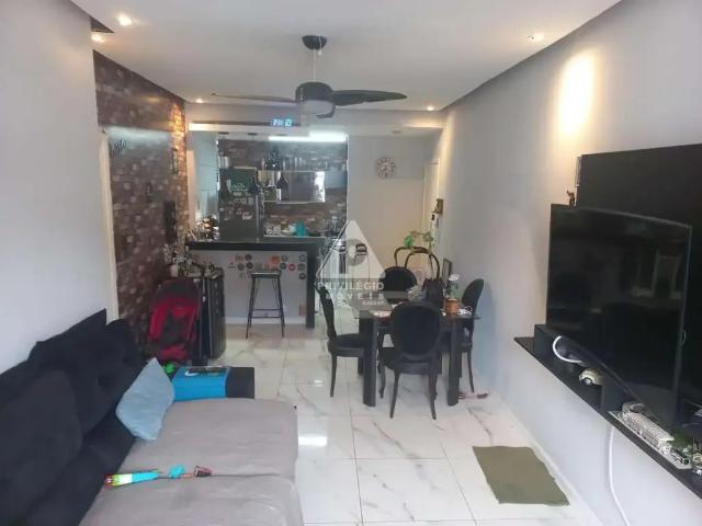 Apartamento para Venda em Rio de Janeiro/RJ Copacabana 3 Quartos