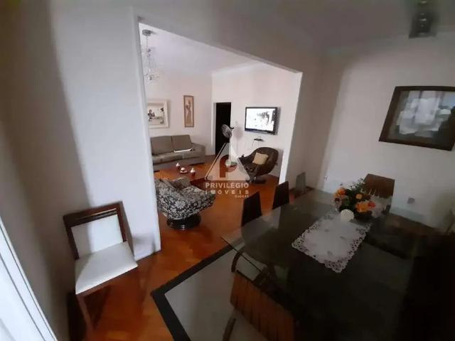 Apartamento para Venda em Rio de Janeiro/RJ Copacabana 3 Quartos