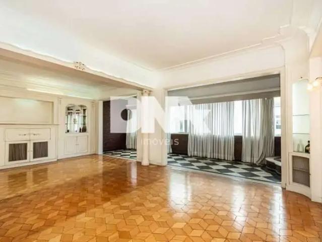 Apartamento para Venda em Rio de Janeiro/RJ Copacabana 3 Quartos