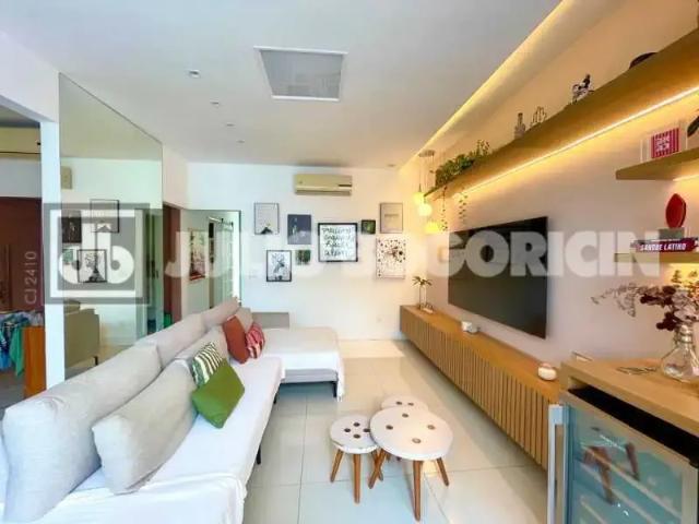 Apartamento para Venda em Rio de Janeiro/RJ Copacabana 3 Quartos