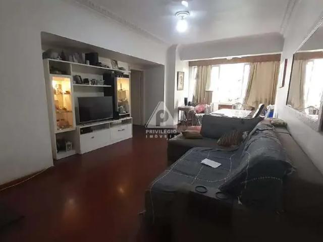 Apartamento para Venda em Rio de Janeiro/RJ Copacabana 3 Quartos