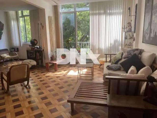 Apartamento para Venda em Rio de Janeiro/RJ Copacabana 3 Quartos