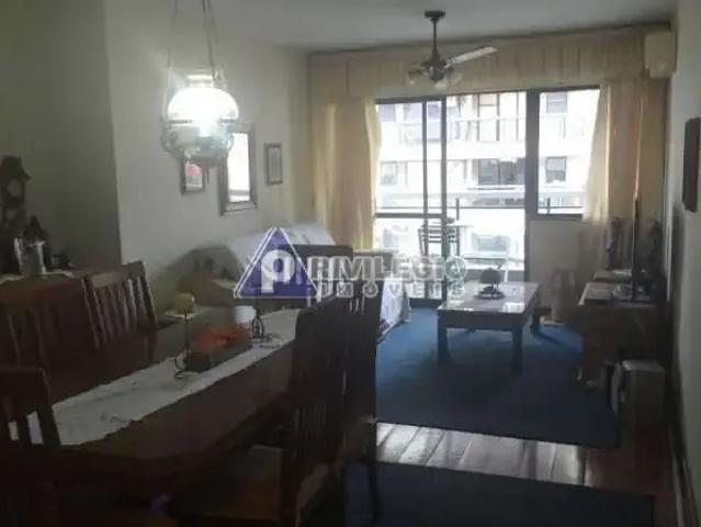 Apartamento para Venda em Rio de Janeiro/RJ Copacabana 3 Quartos