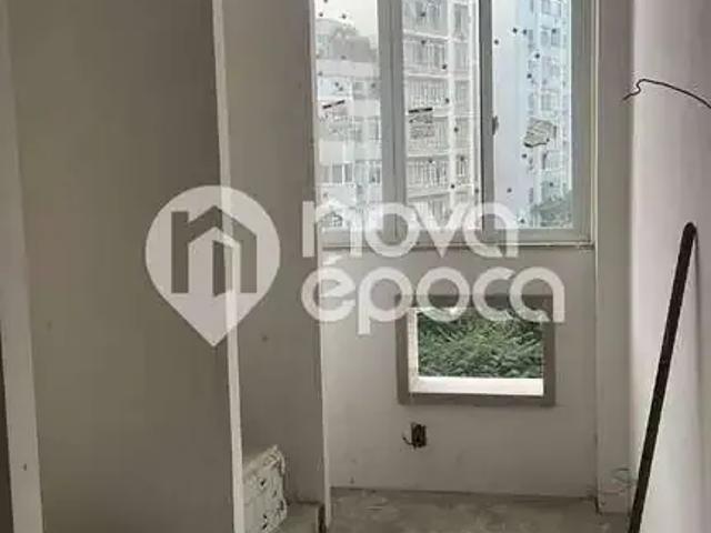 Apartamento para Venda em Rio de Janeiro/RJ Copacabana 3 Quartos