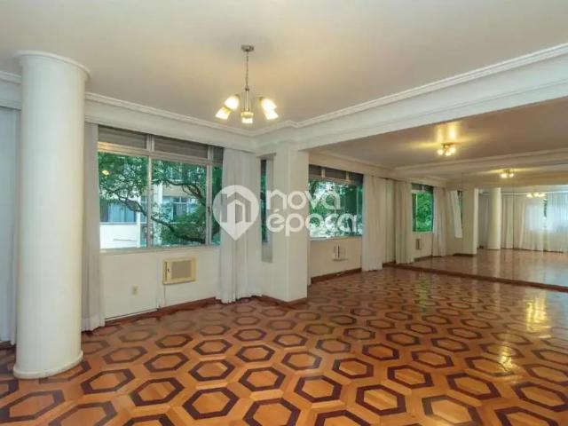 Apartamento para Venda em Rio de Janeiro/RJ Copacabana 3 Quartos