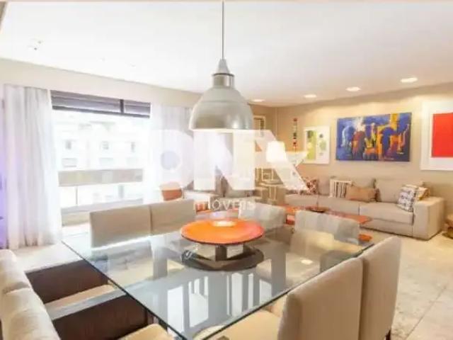 Apartamento para Venda em Rio de Janeiro/RJ Copacabana 3 Quartos