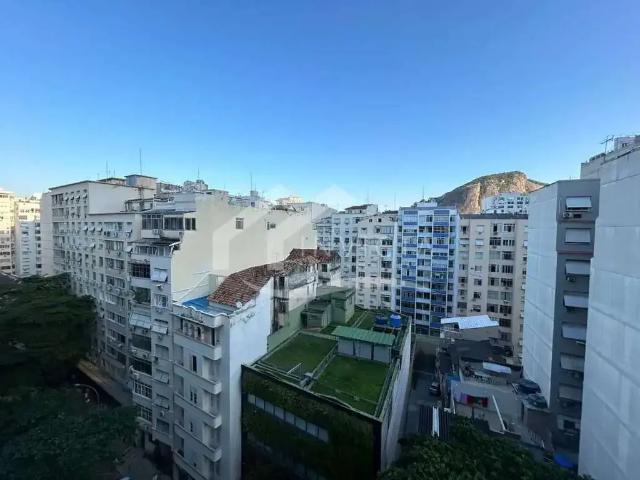 Apartamento para Venda em Rio de Janeiro/RJ Copacabana 3 Quartos