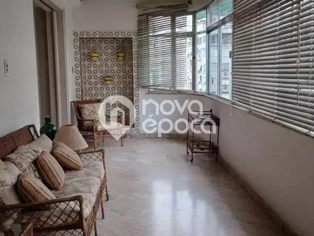 Apartamento para Venda em Rio de Janeiro/RJ Copacabana 3 Quartos