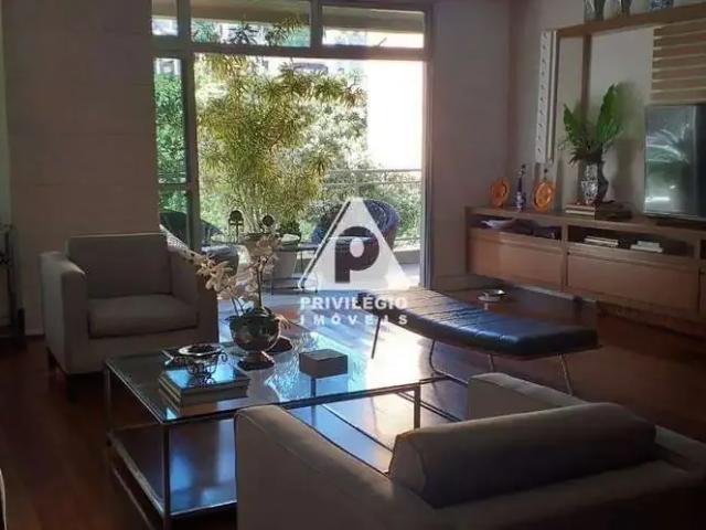 Apartamento para Venda em Rio de Janeiro/RJ Copacabana 3 Quartos