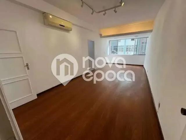 Apartamento para Venda em Rio de Janeiro/RJ Copacabana 3 Quartos