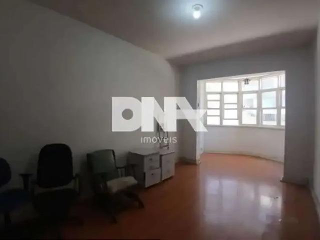 Apartamento para Venda em Rio de Janeiro/RJ Copacabana 3 Quartos