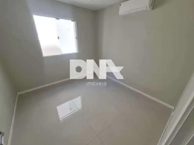Apartamento para Venda em Rio de Janeiro/RJ Copacabana 3 Quartos