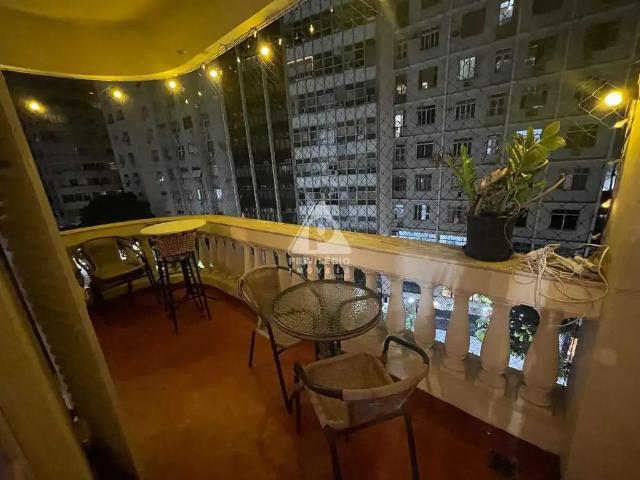 Apartamento para Venda em Rio de Janeiro/RJ Copacabana 3 Quartos