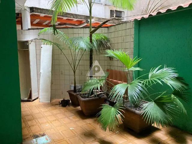 Apartamento para Venda em Rio de Janeiro/RJ Copacabana 3 Quartos