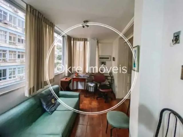 Apartamento para Venda em Rio de Janeiro/RJ Copacabana 3 Quartos