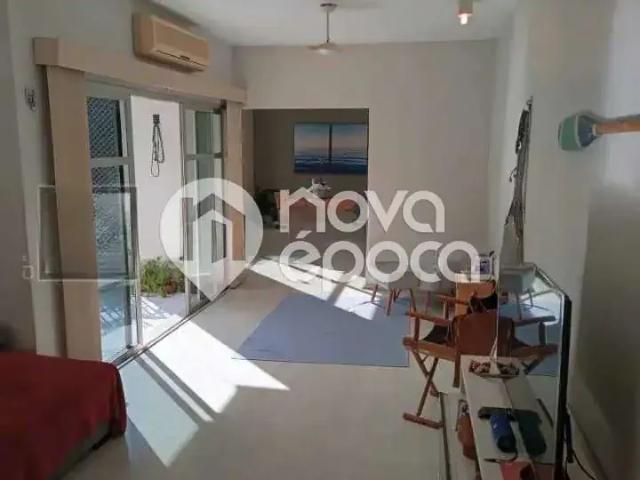 Apartamento para Venda em Rio de Janeiro/RJ Cosme Velho 3 Quartos