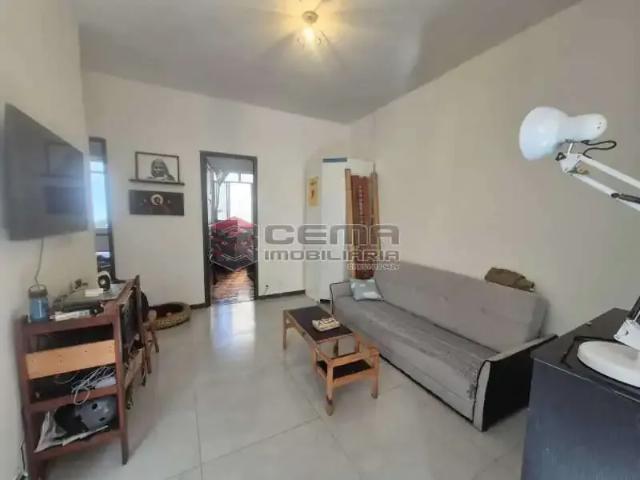 Apartamento para Venda em Rio de Janeiro/RJ Catete 2 Quartos
