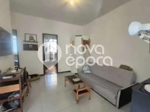 Apartamento para Venda em Rio de Janeiro/RJ Catete 2 Quartos