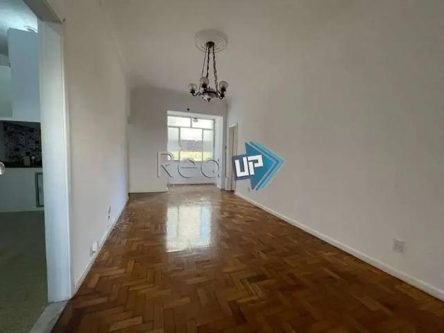 Apartamento para Venda em Rio de Janeiro/RJ Catete 2 Quartos
