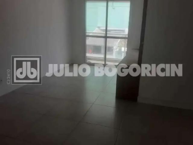 Apartamento para Venda em Rio de Janeiro/RJ Catete 2 Quartos