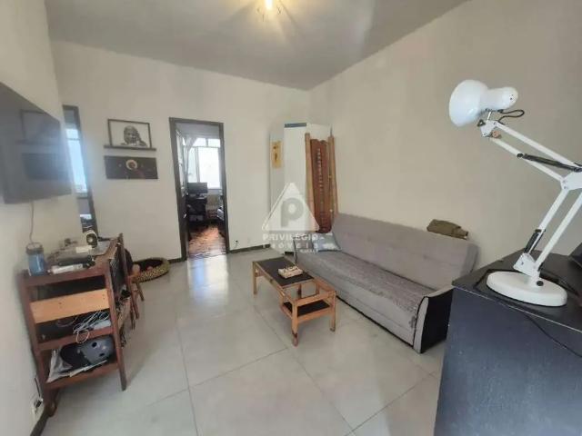 Apartamento para Venda em Rio de Janeiro/RJ Catete 2 Quartos