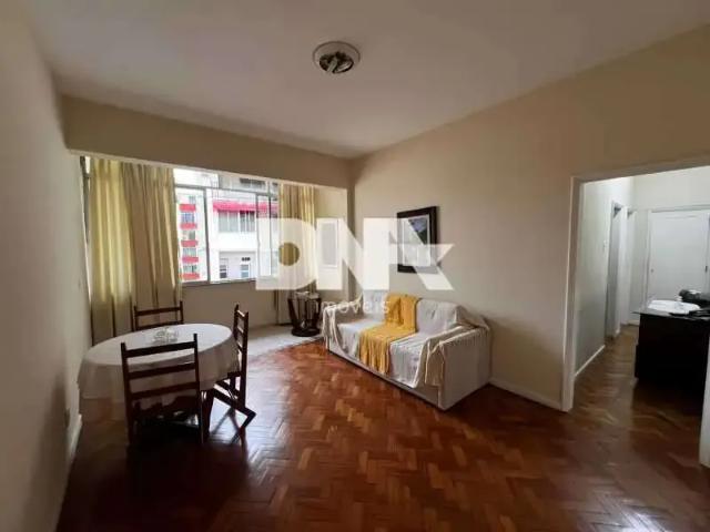 Apartamento para Venda em Rio de Janeiro/RJ Catete 2 Quartos