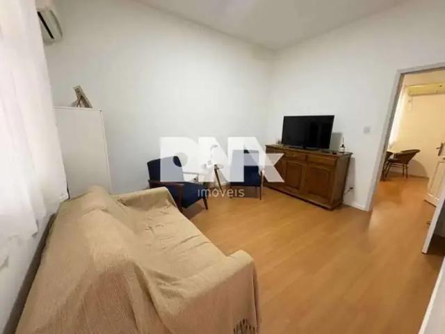 Apartamento para Venda em Rio de Janeiro/RJ Catete 3 Quartos