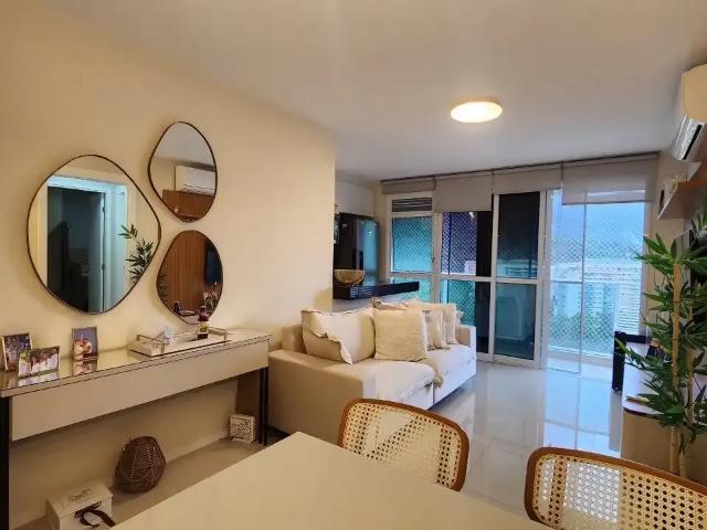 Apartamento para Venda em Rio de Janeiro/RJ Camorim 2 Quartos