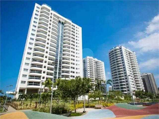 Apartamento para Venda em Rio de Janeiro/RJ Camorim 2 Quartos