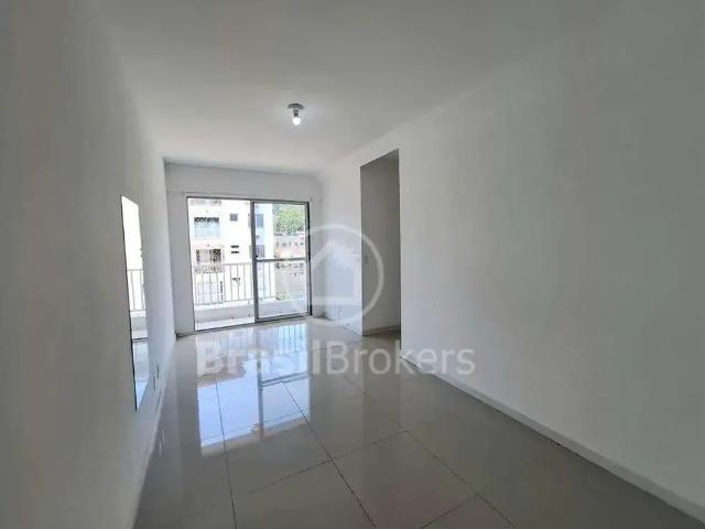 Apartamento para Venda em Rio de Janeiro/RJ Cascadura 2 Quartos