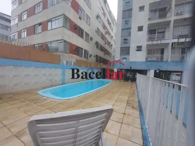 Apartamento para Venda em Rio de Janeiro/RJ Cascadura 2 Quartos