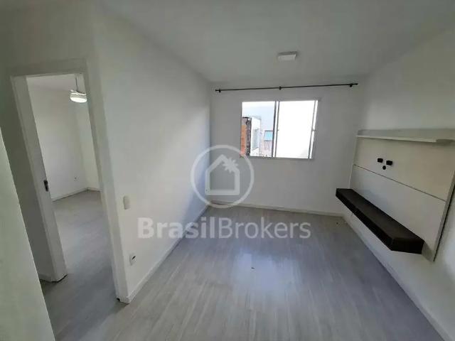 Apartamento para Venda em Rio de Janeiro/RJ Cascadura 2 Quartos