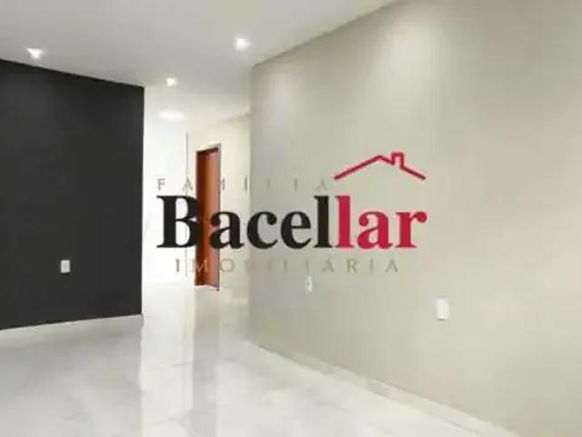 Apartamento para Venda em Rio de Janeiro/RJ Cascadura 2 Quartos